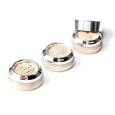4-in-1 Loose Setting Powder is a Lightweight Blurring Powder