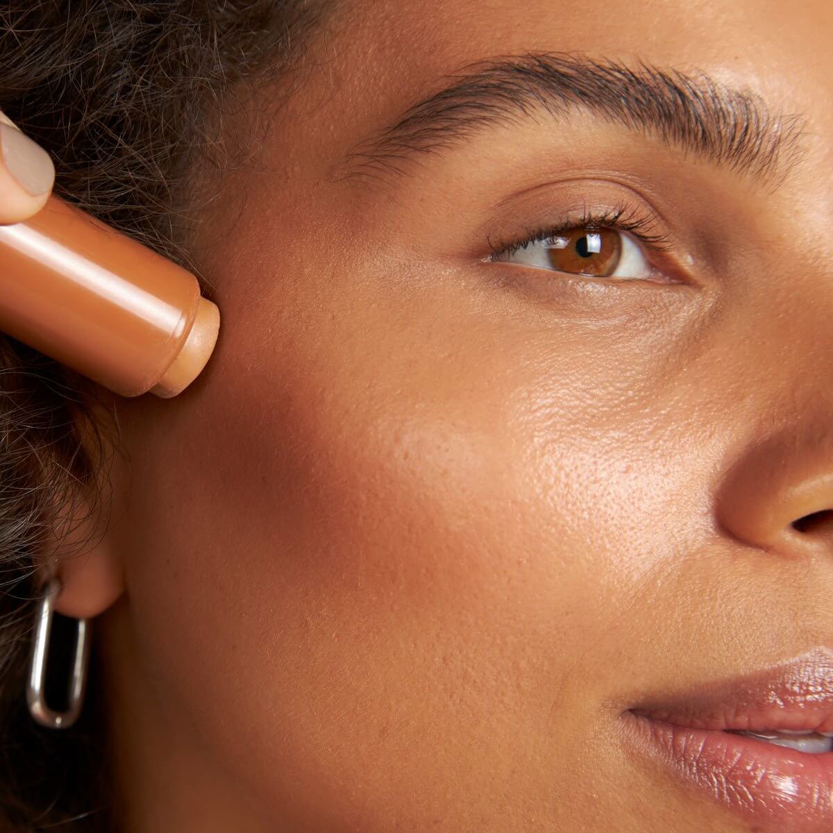 Silky Tint Stick - Peptides-Infused Multitasker