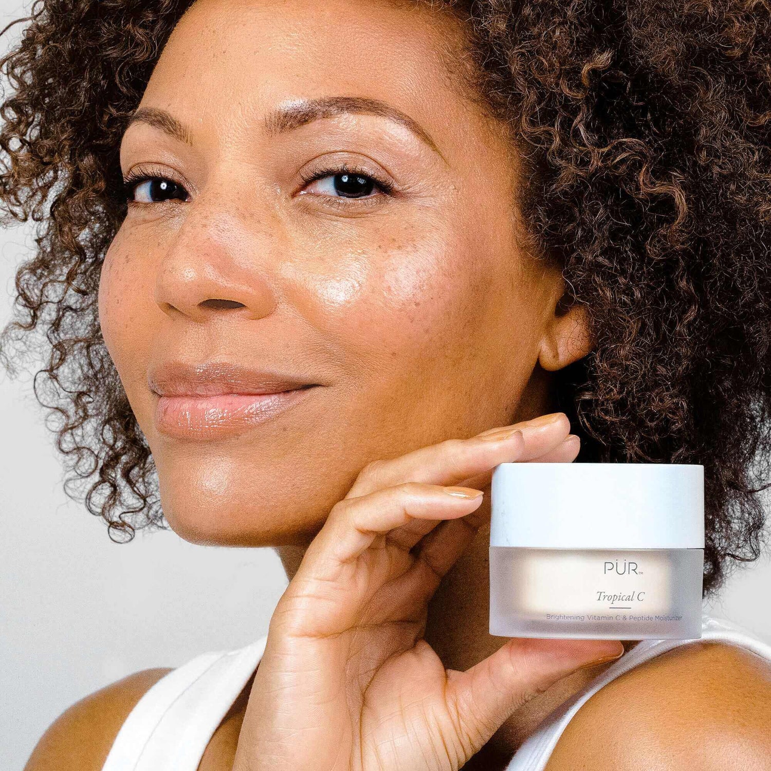 Tropical C Brightening Vitamin C & Peptide Moisturizer – PÜR Beauty